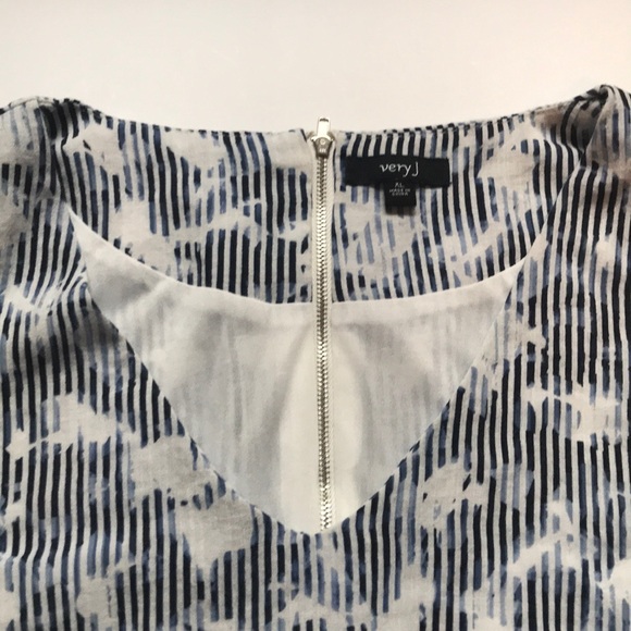 Very J | Dresses | Very J Woman Dress With Side Pockets | Poshmark